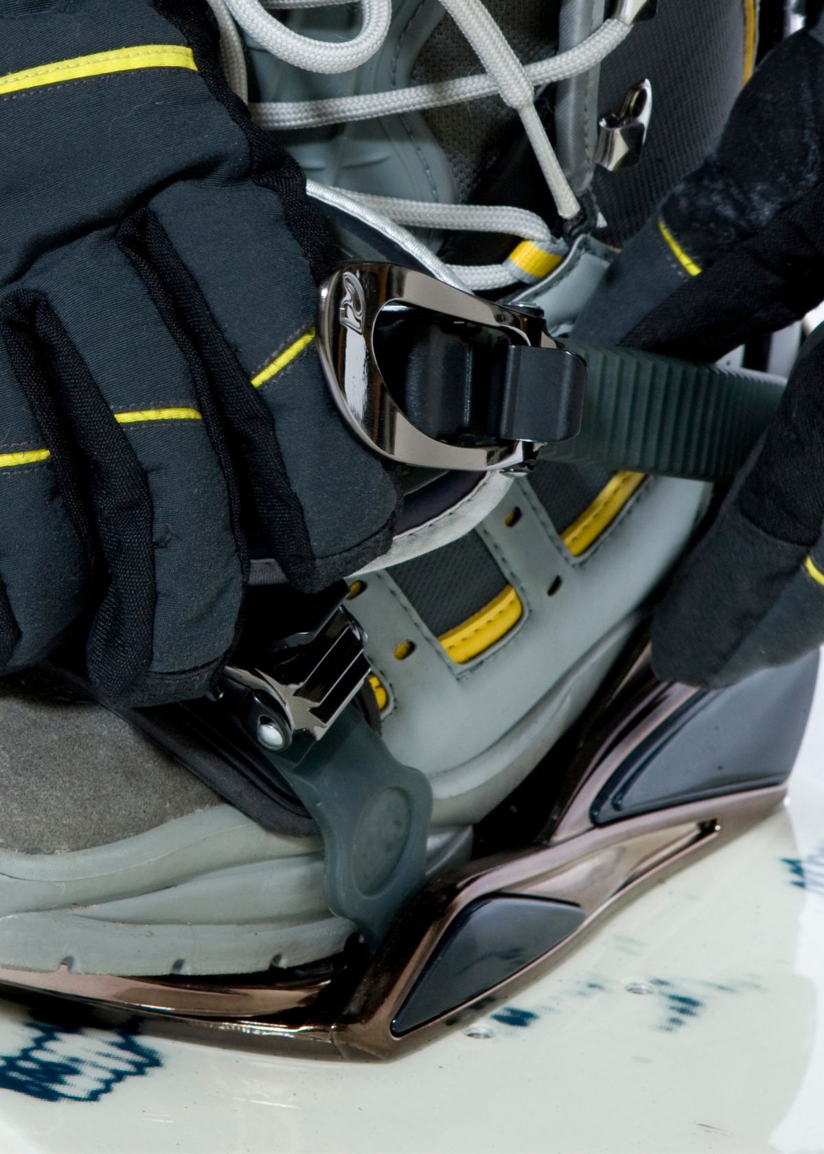 Choosing the Best Snowboard Bindings Made Easy!